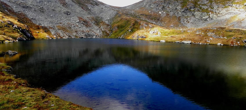 Lacul Capra, o perlă din Munții Făgăraș - CJ Argeș